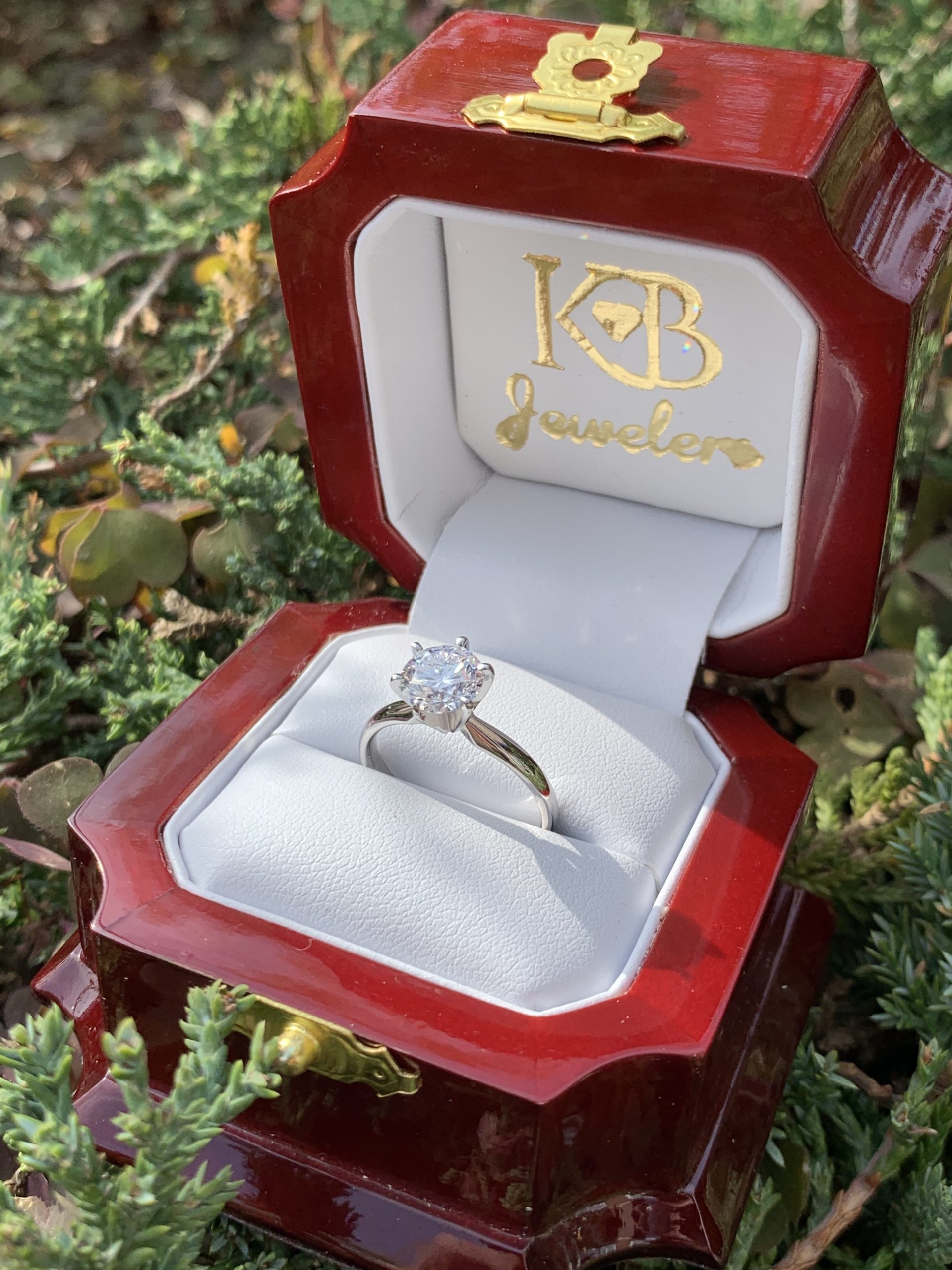 Home Shop 1 - KB Jewelers